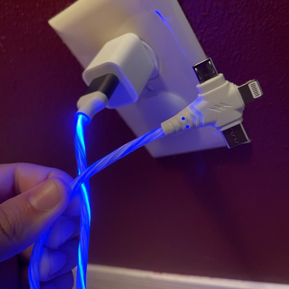 Other | Lightup Three Peg Charger Apple Samsung Laptop Charger For All ...